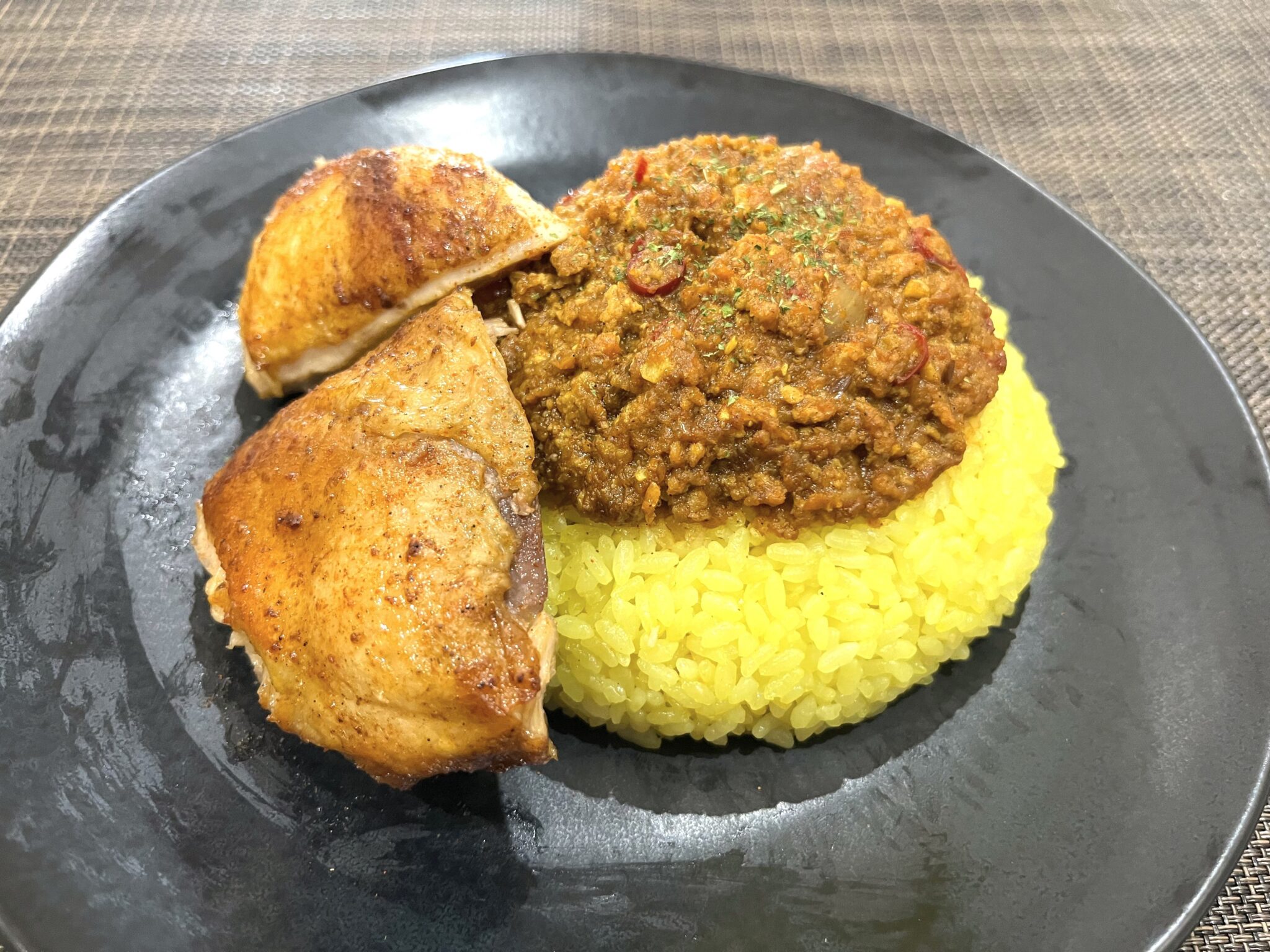 JOY ROASTER – ジョイロースター | 名古屋のローストチキン専門店